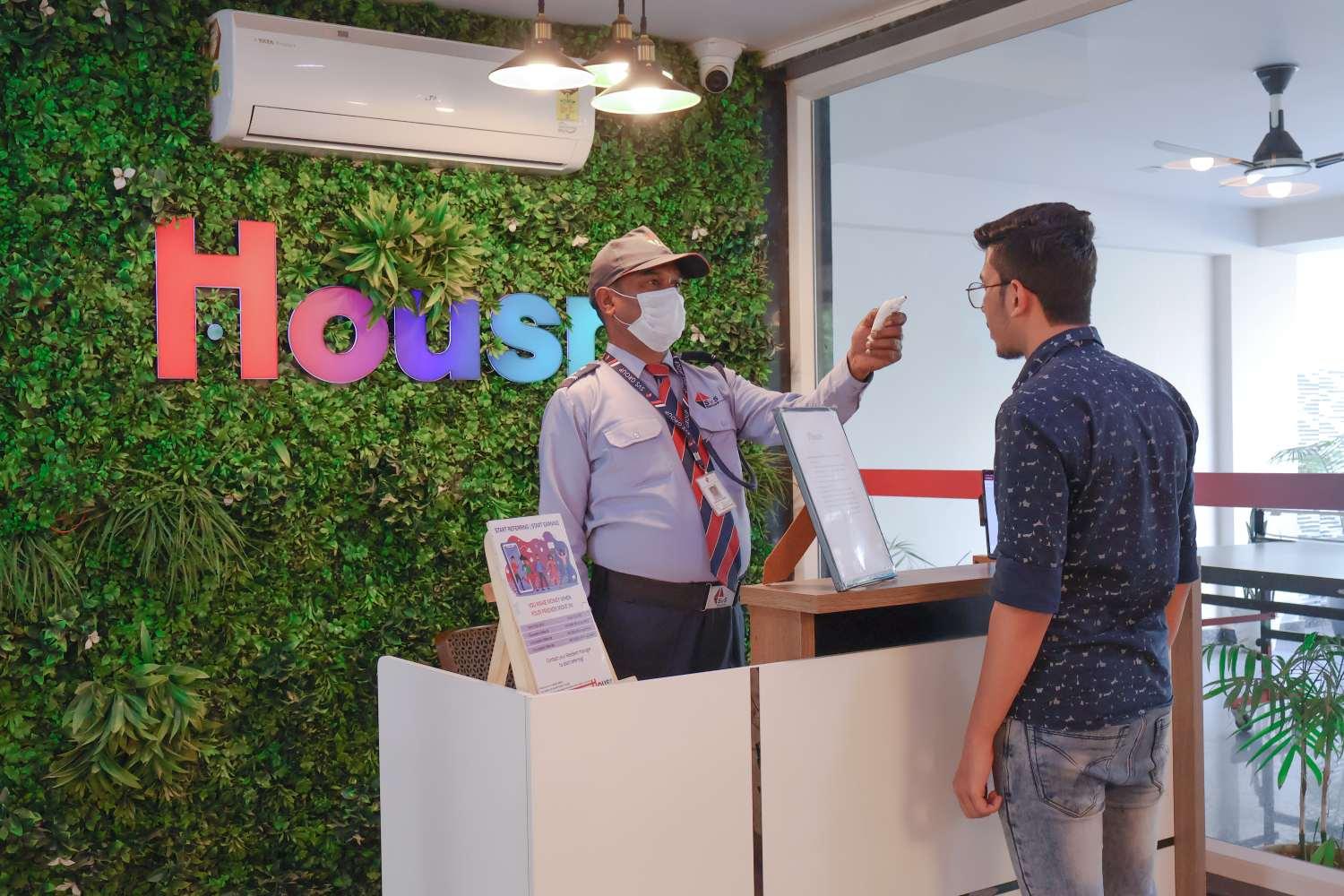 Housr: House for Rent | Luxury Flat for Rent